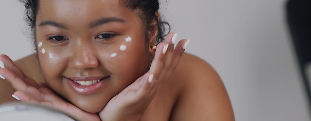 Booking - Skin and Out